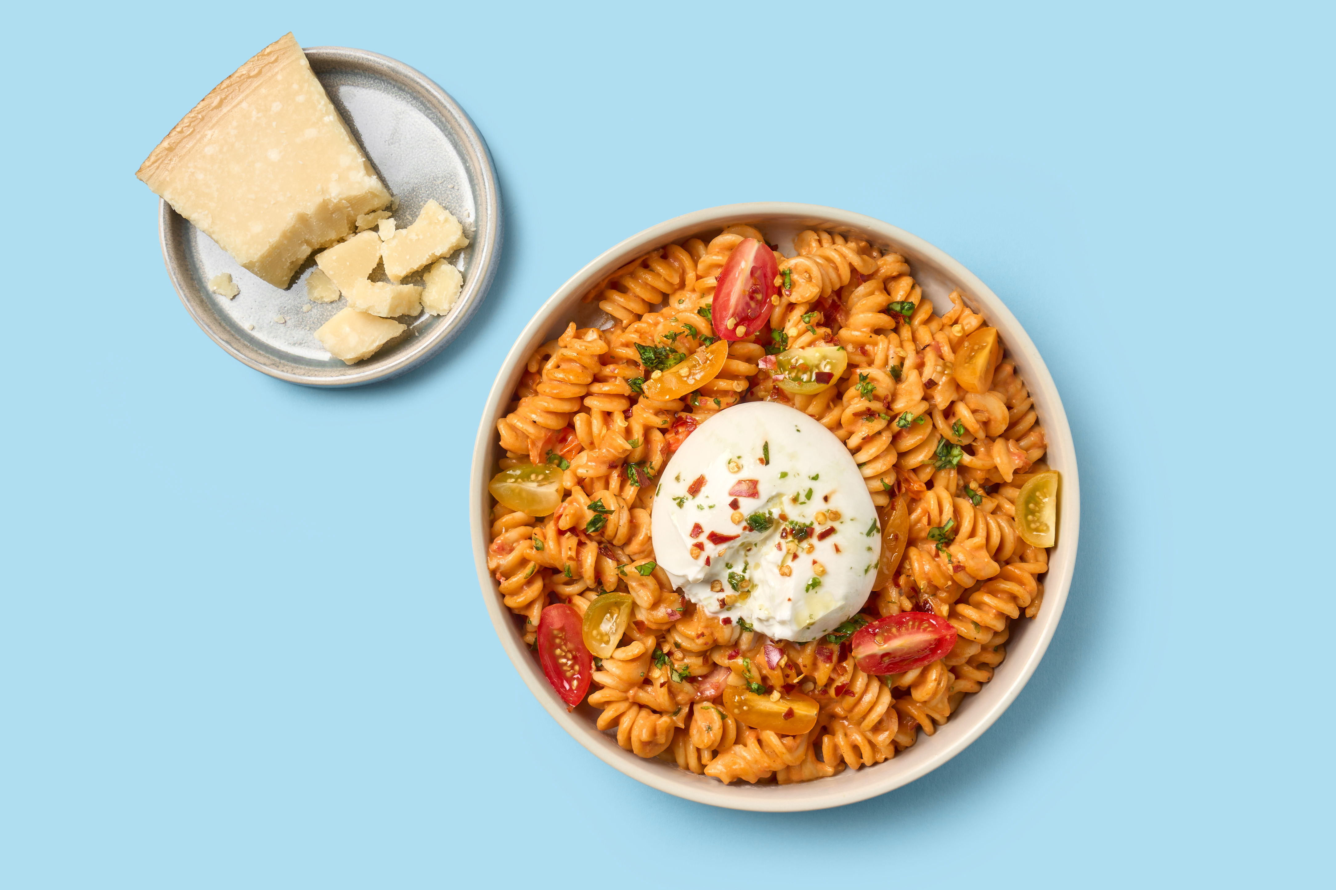 Creamy Tomaten Pasta mit Burrata | Rezept | Reishunger