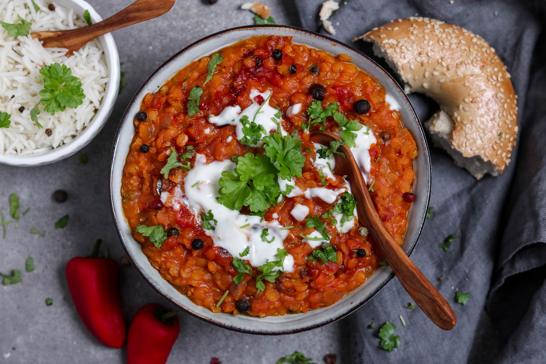 Recept voor rode linzen dahl| REISHUNGER