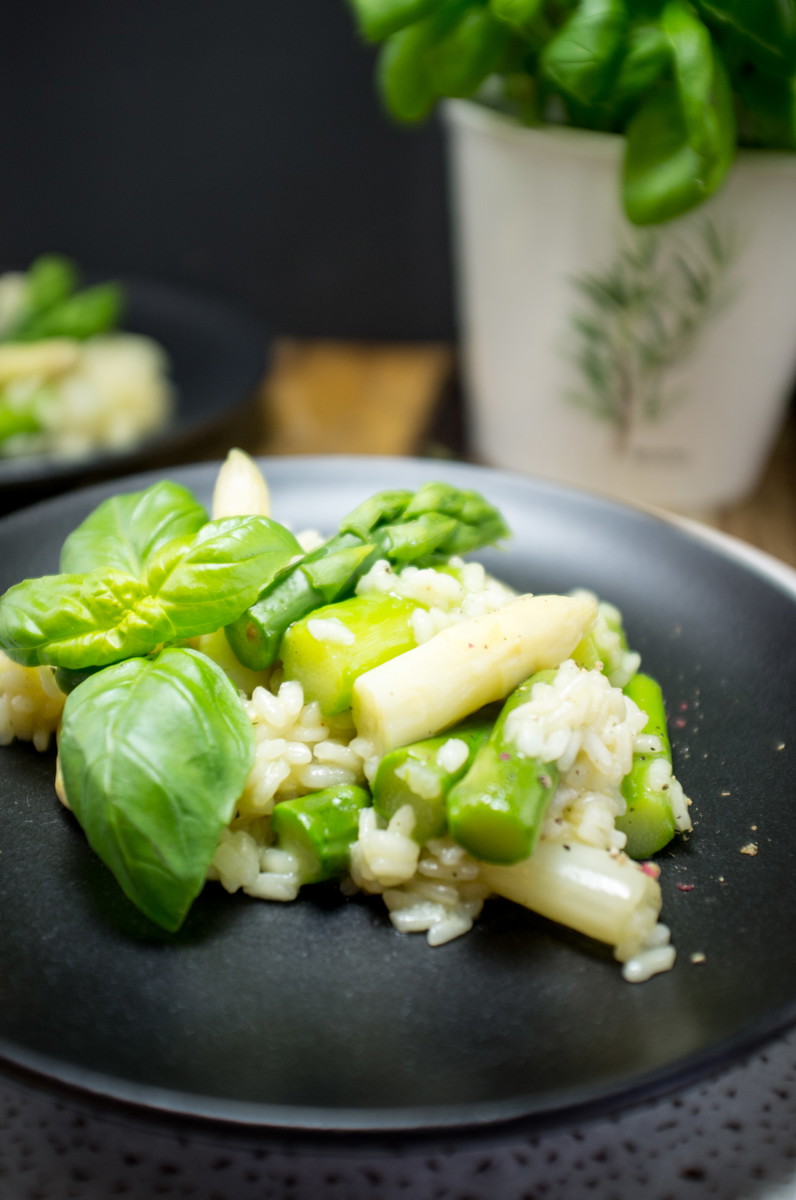 Grün – Weißes Spargelrisotto