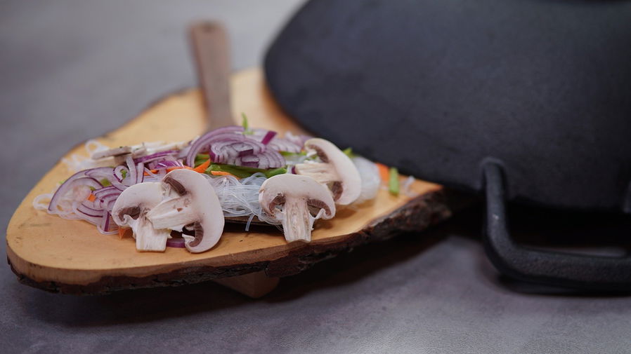 Im Wok richtig kochen | Tipps und Tricks | REISHUNGER