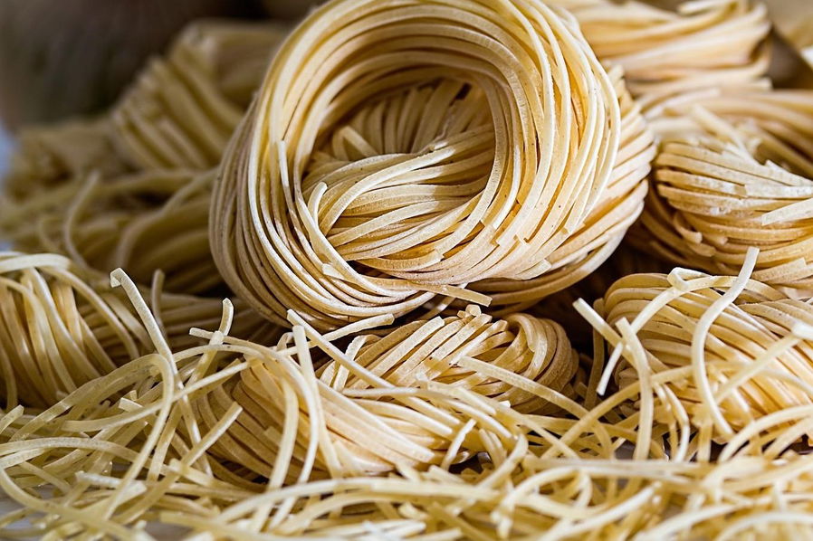 Selbstgemachte Nudeln trocknen | BISSFEST