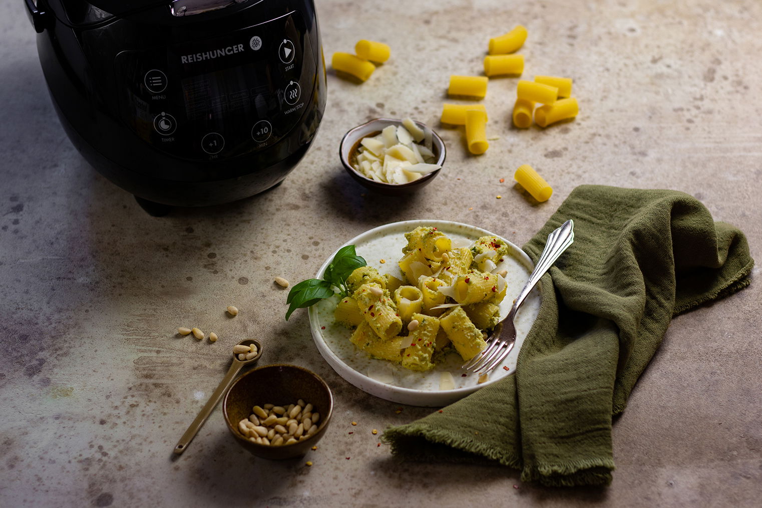 Nudeln im Reiskocher kochen – so geht’s | Reishunger