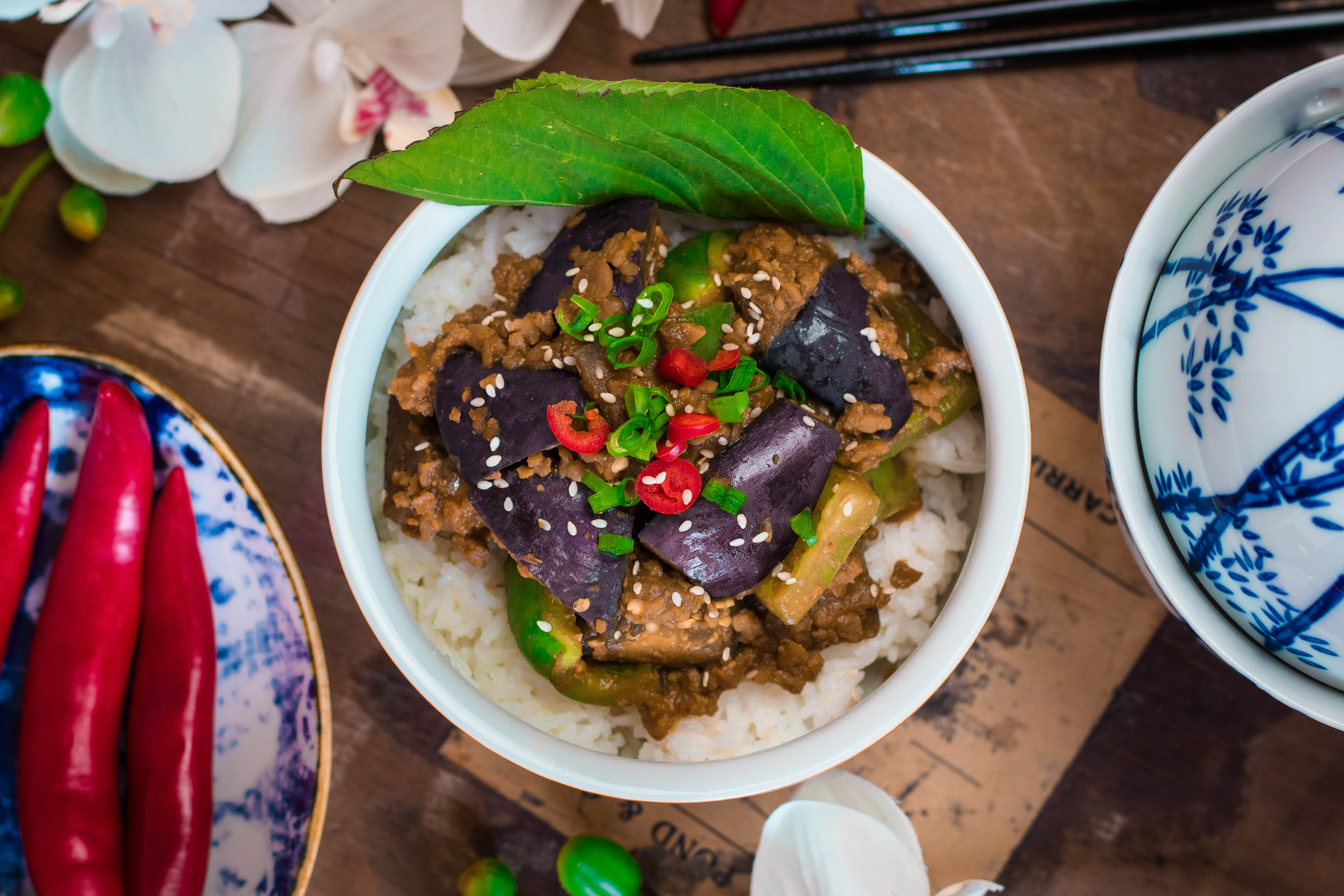 Veganes Miso Nasu Donburi